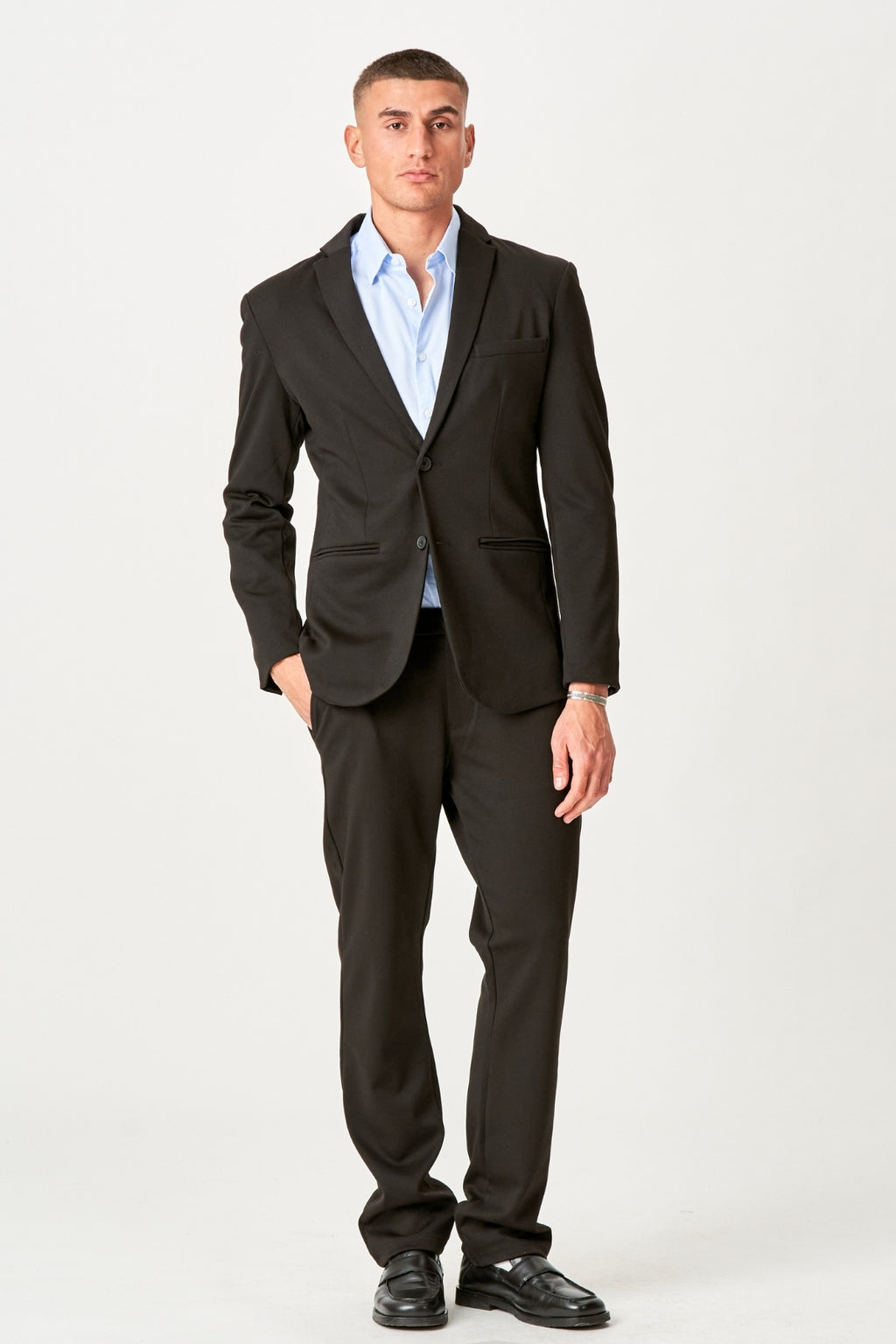 The Original Performance Suit Regular Fit – Black